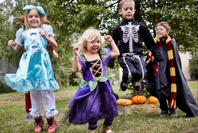 Halloween in New Zealand - Kiwi Families